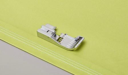 Teflon Serger Foot (BLE8-TF) – Eddie's Quilting Bee